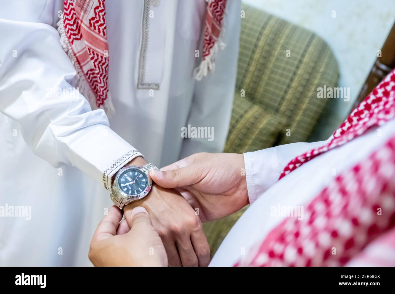 Arab guy luxury hi-res stock photography and images - Alamy