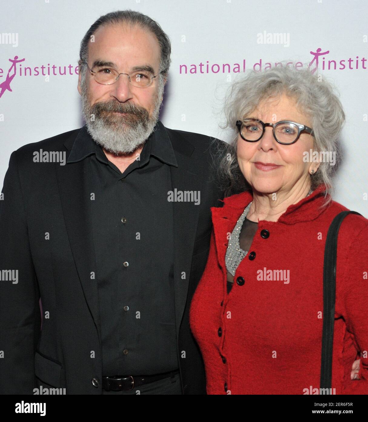 L-R: Actors Mandy Ptinkin and Kathryn Grody attend the National Dance ...