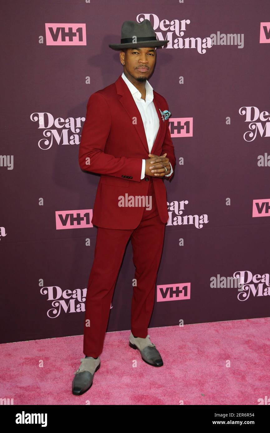 Ne-Yo at the VH1's 3rd Annual "DEAR MAMA: A LOVE LETTER TO MOMS" held ...