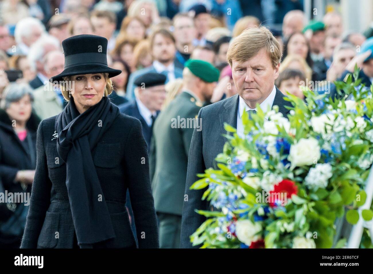 King Willem-Alexander and Queen Maxima during the National WWII ...
