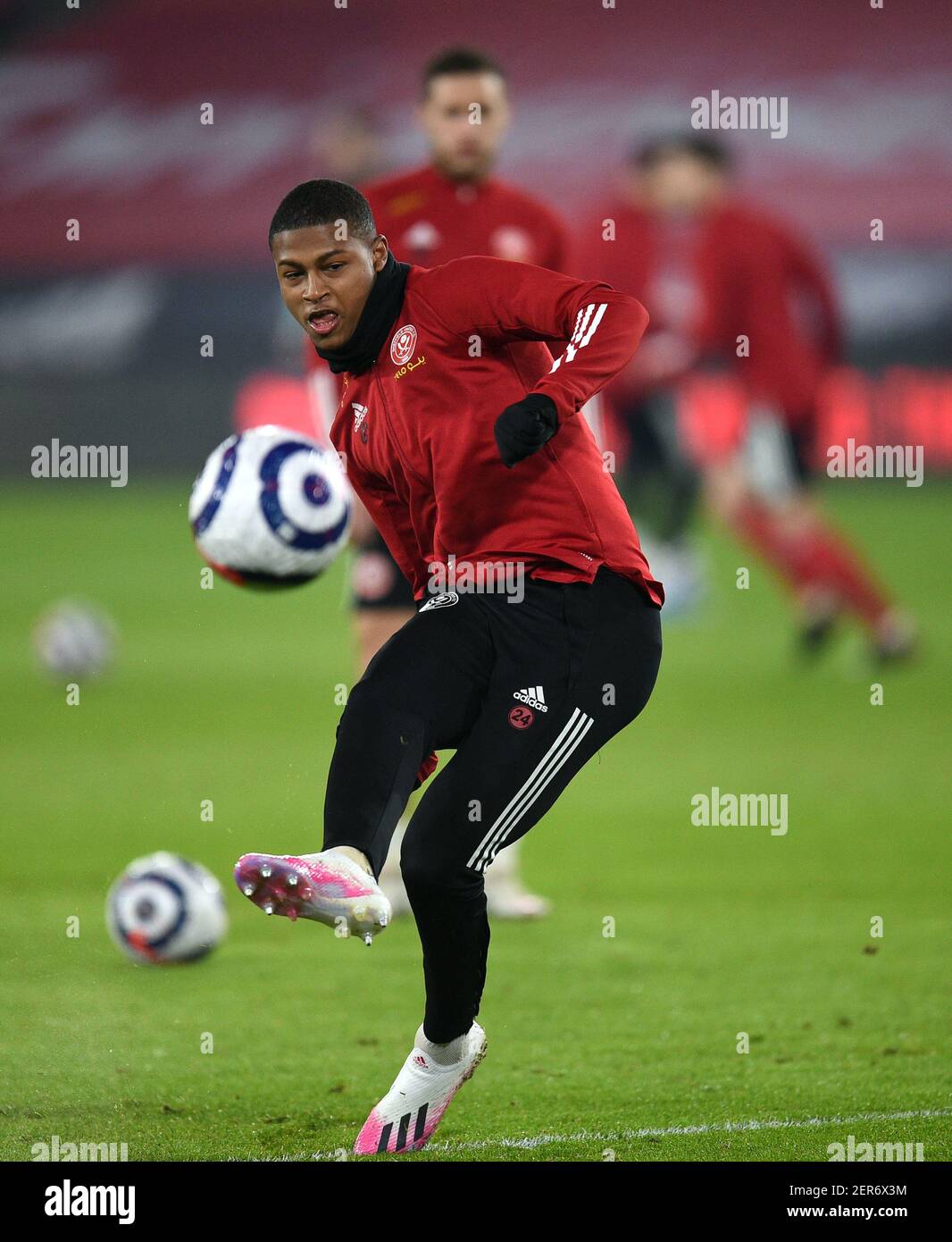 Sheffield United's Rhian Brewster warming up before the Premier League ...