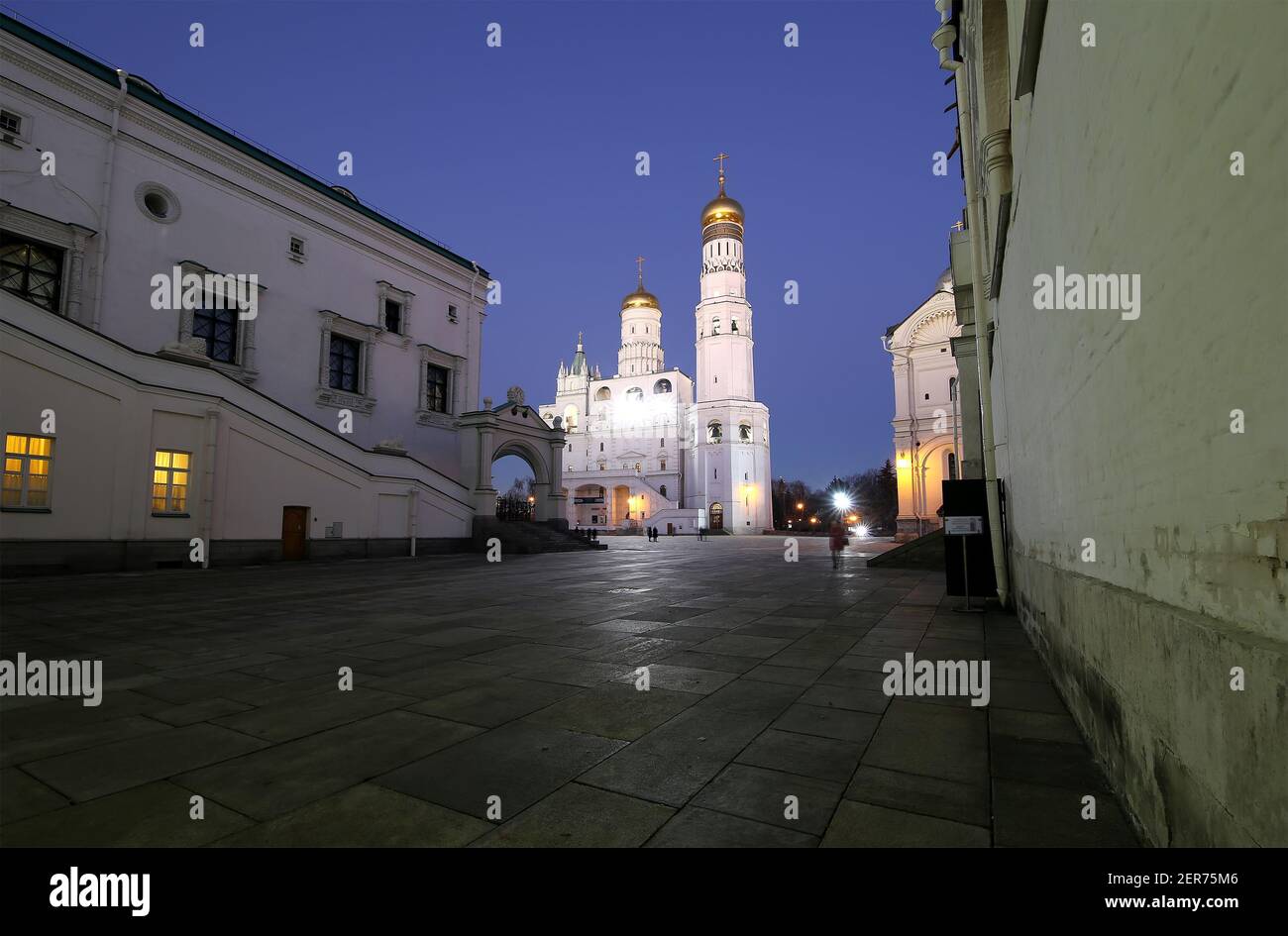 Ivan the Great Bell-Tower complex at night. Cathedral Square, Inside of ...