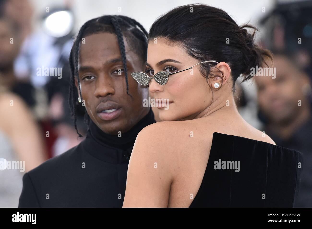 Travis Scott and Kylie Jenner walking the red carpet at The ...