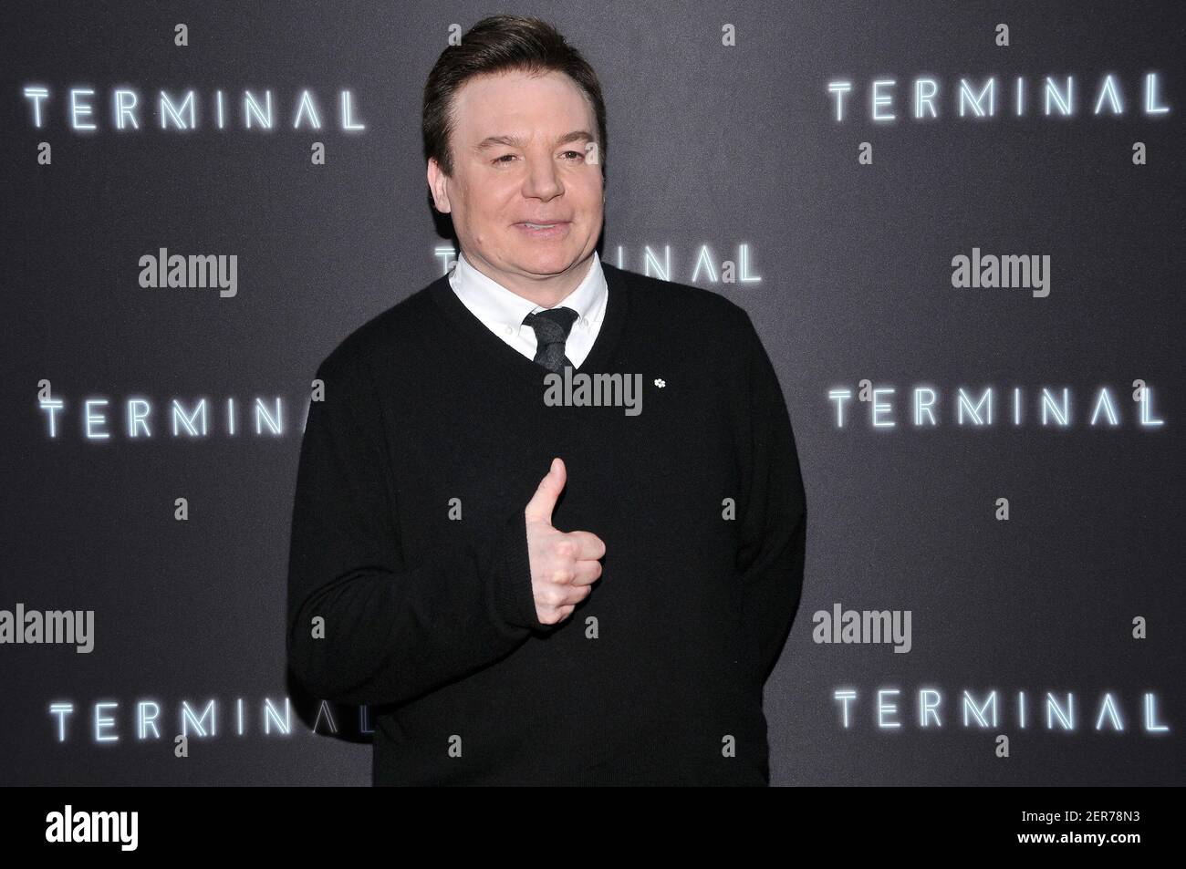 Mike Myers arrives at the "Terminal" Premiere held at the ArcLight ...