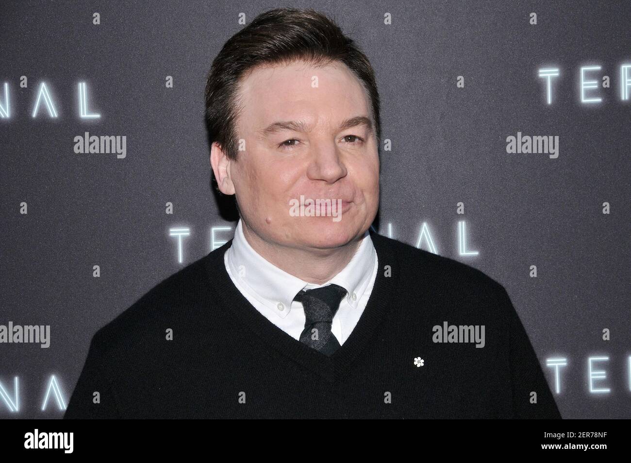 Mike Myers arrives at the "Terminal" Premiere held at the ArcLight ...
