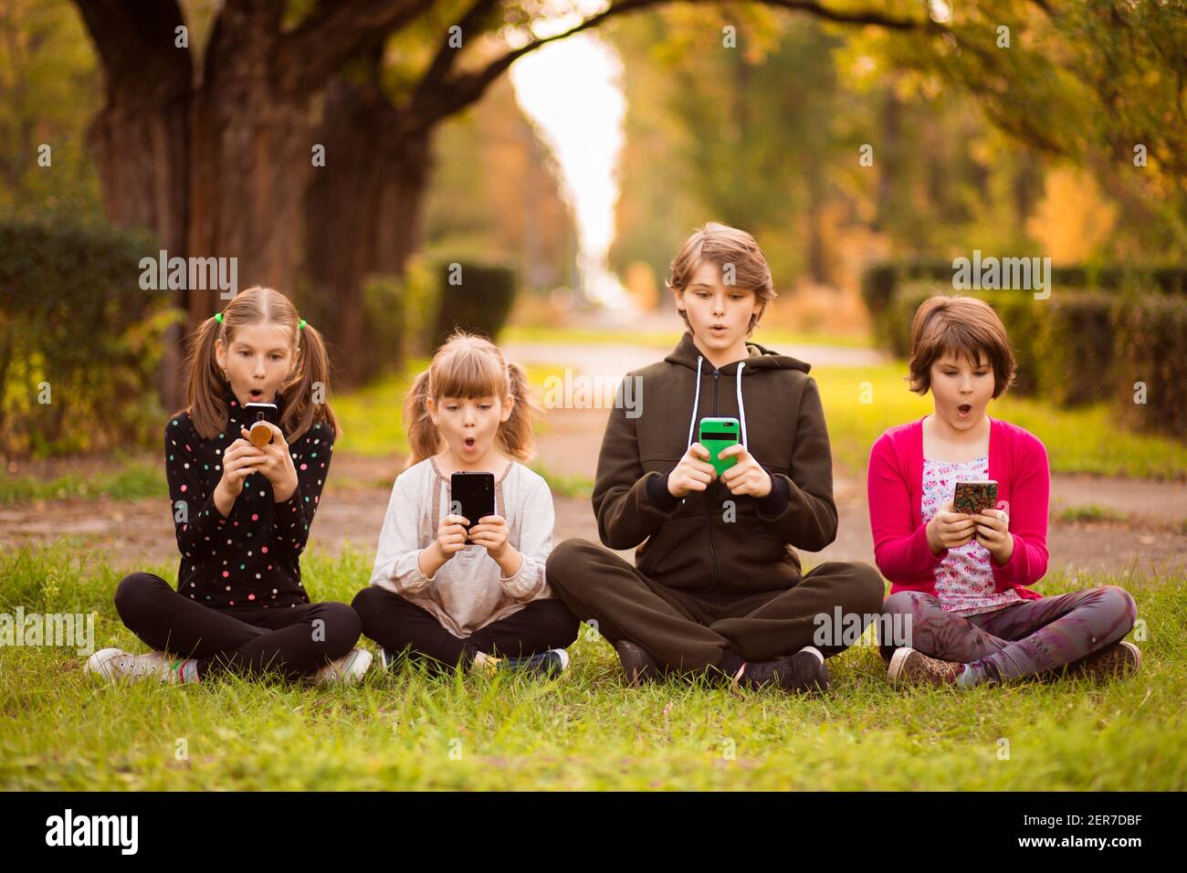 Child bullying mobile text message hi-res stock photography and images ...