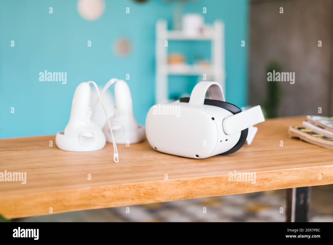 Oculus quest 2 hi-res stock photography and images - Alamy