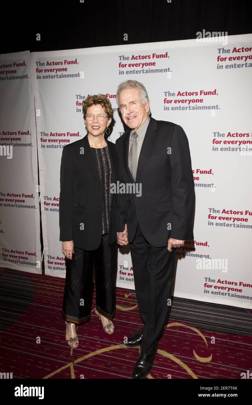 Anette Benning and Warren Beatty at the annual "The Actors Fund" held ...