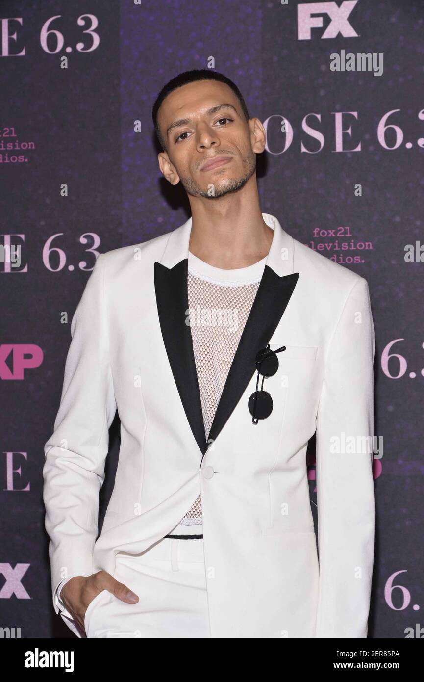 NEW YORK CITY - MAY 17: Jason Rodriguez attends the Red Carpet for the ...