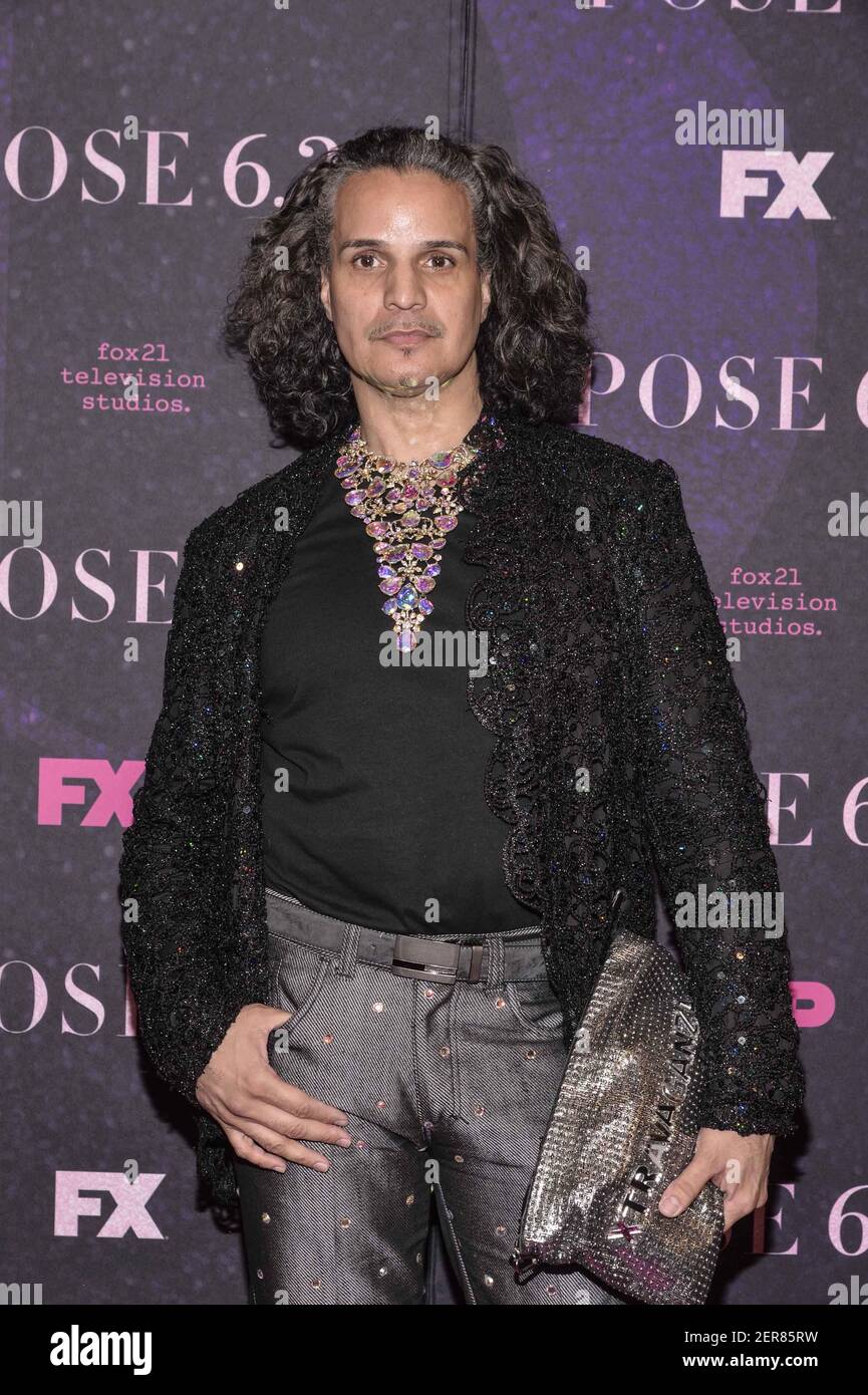 NEW YORK CITY - MAY 17: Hector Xtravaganza attends the Red Carpet for ...