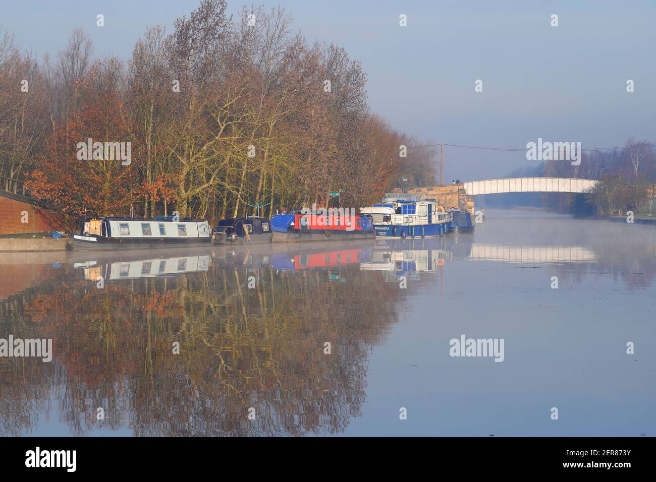 Lemonroyd waterside and marina hi-res stock photography and images - Alamy