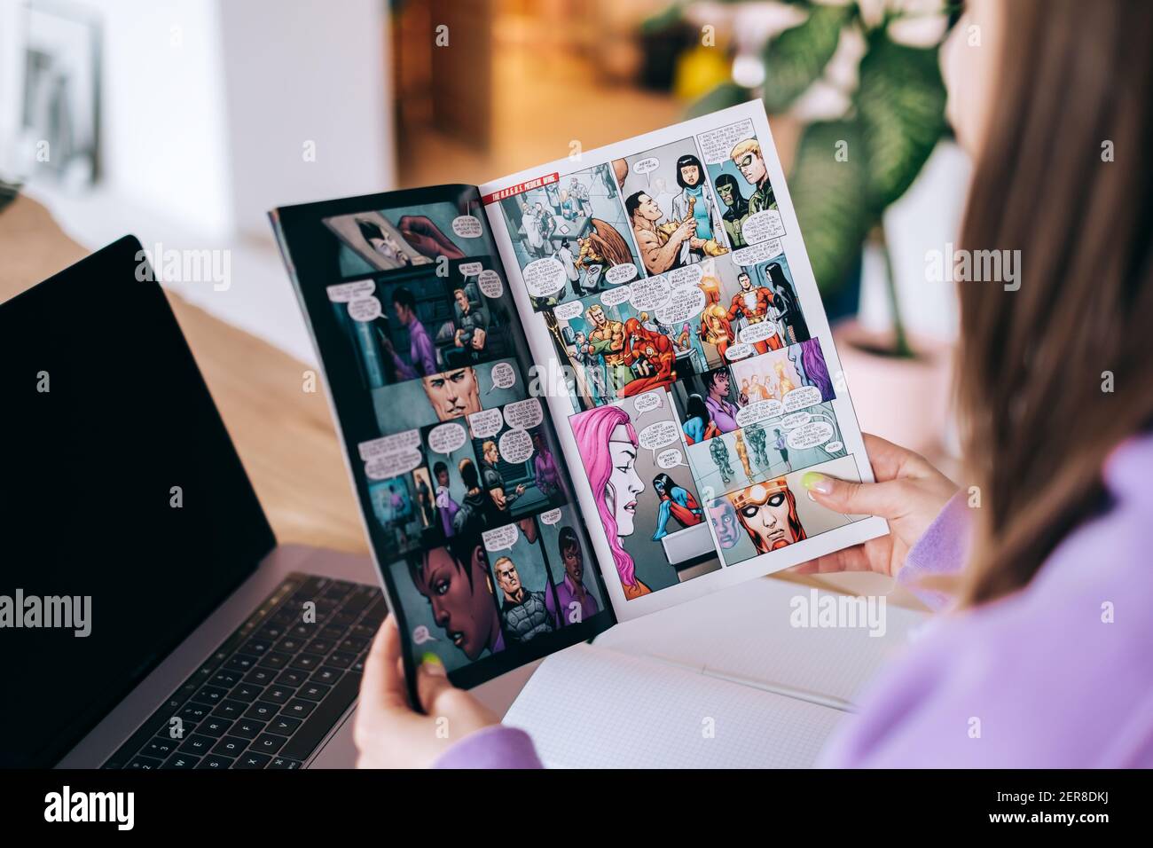 Reading batman comic hi-res stock photography and images - Alamy
