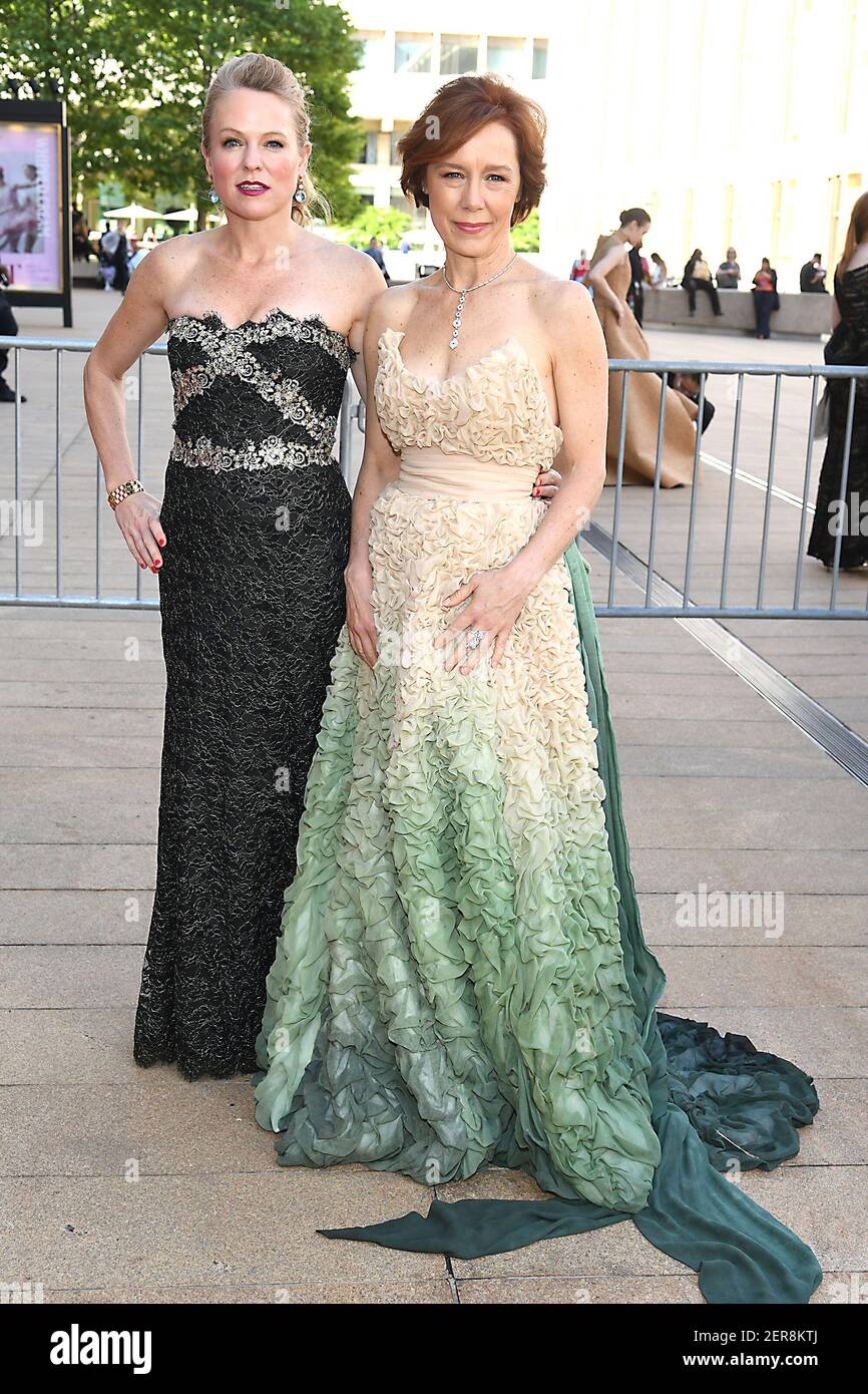 Larissa Roesch and Jill Coleman attends the American Ballet Theatre's ...