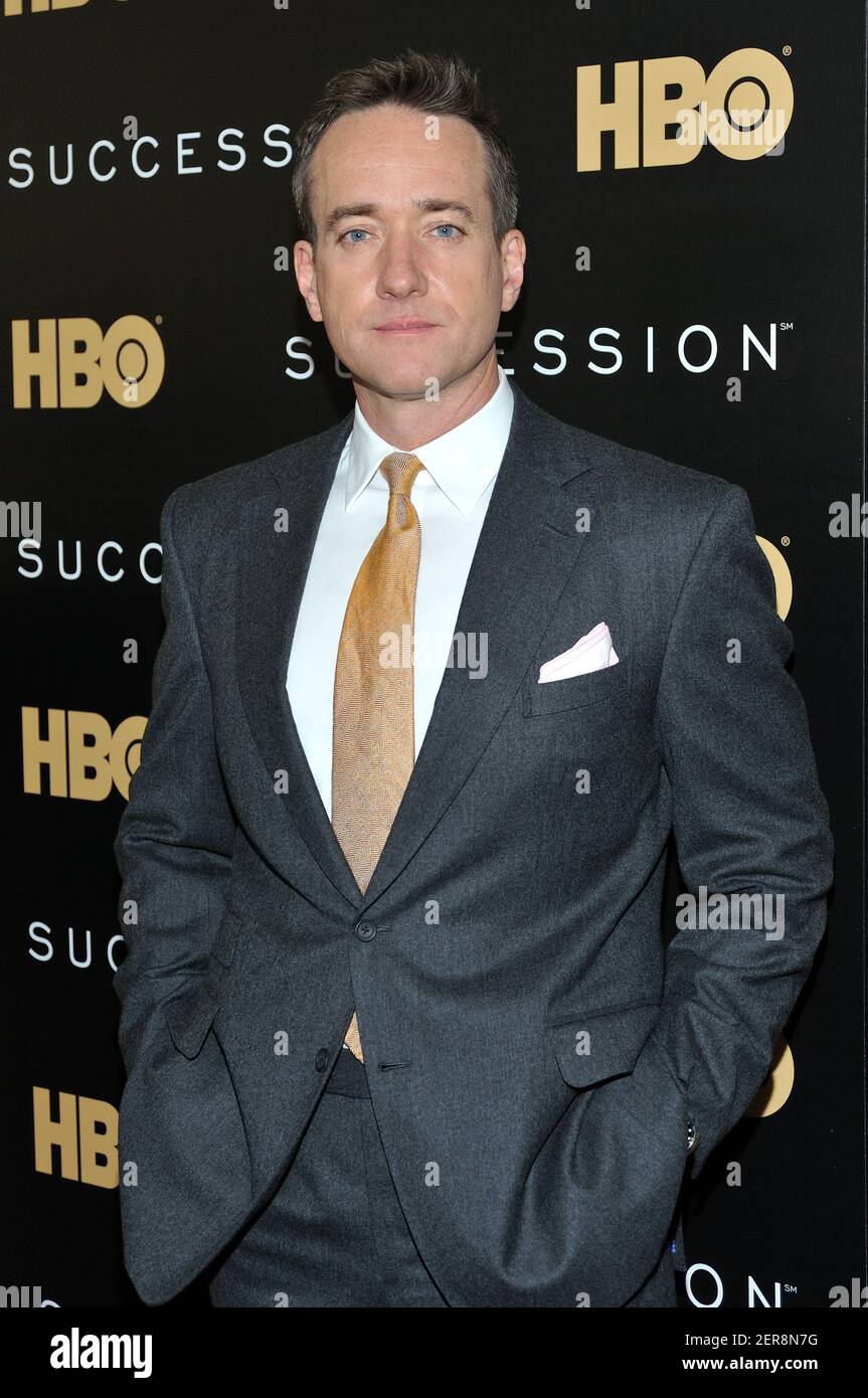 Actor Matthew Macfadyen attends the red carpet premiere of HBO's ...