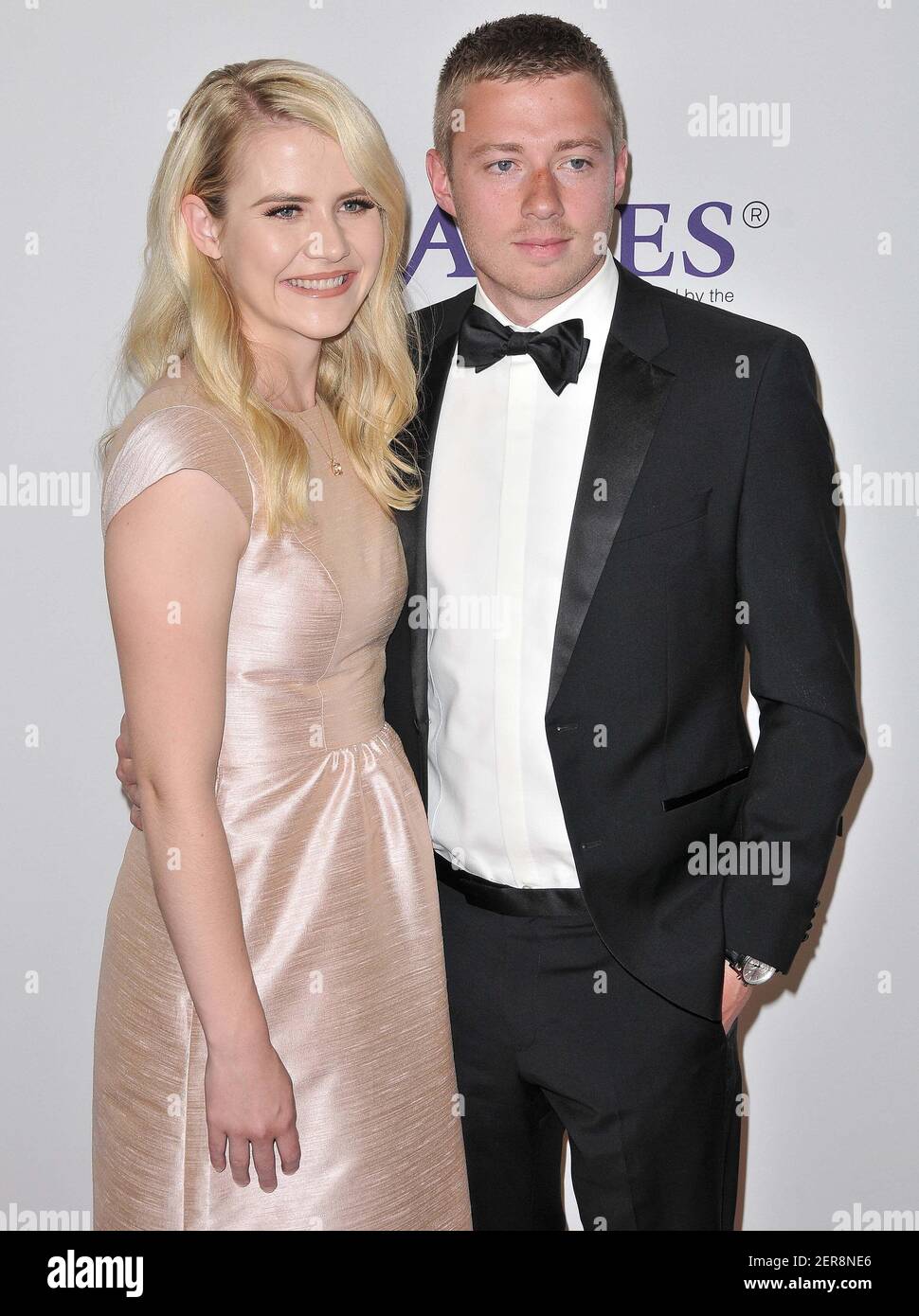 (L-R) Elizabeth Smart and husband Matthew Gilmour arrives at the 43rd ...