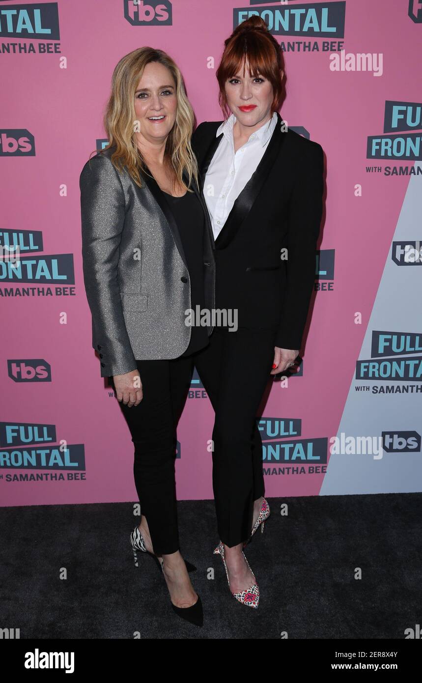 Samantha Bee and Molly Ringwald at TBS' Full Frontal With Samantha Bee ...