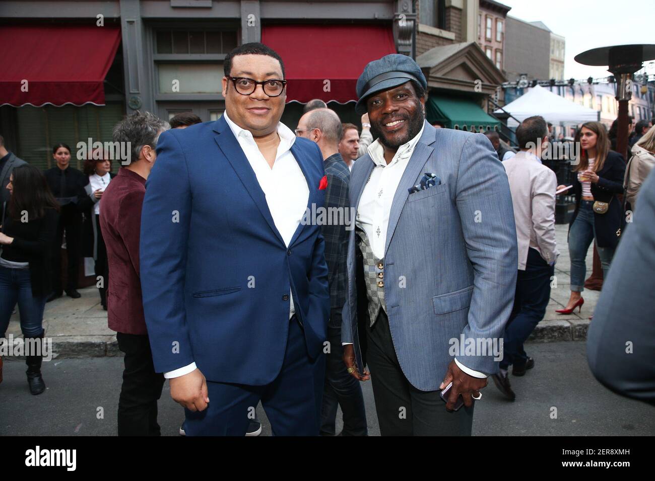 LOS ANGELES - MAY 24: Cedric Yarbrough, Chad L. Coleman attends the ...
