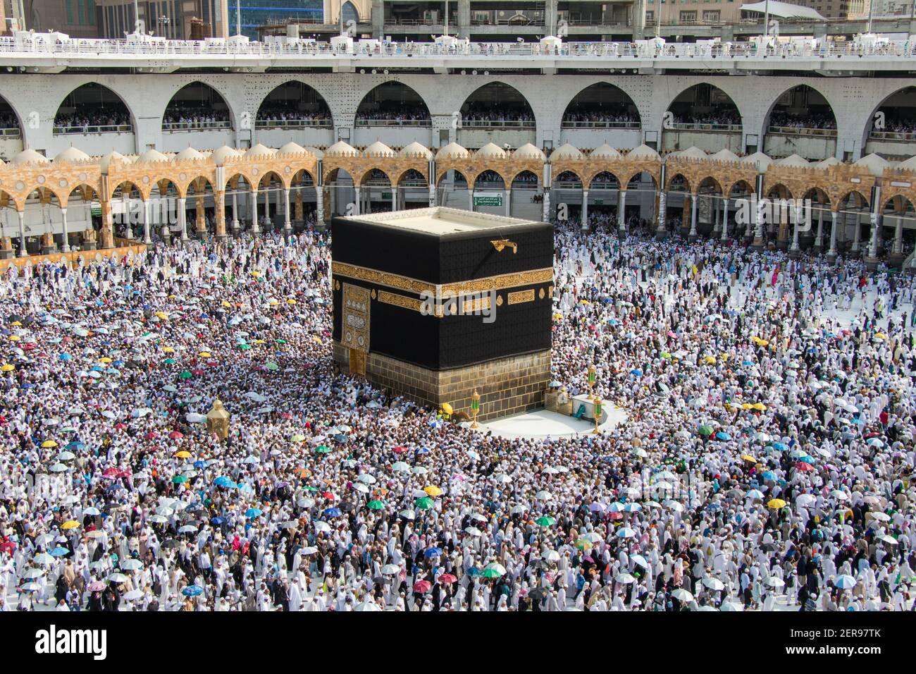Aerial view crowd hajj hi-res stock photography and images - Alamy