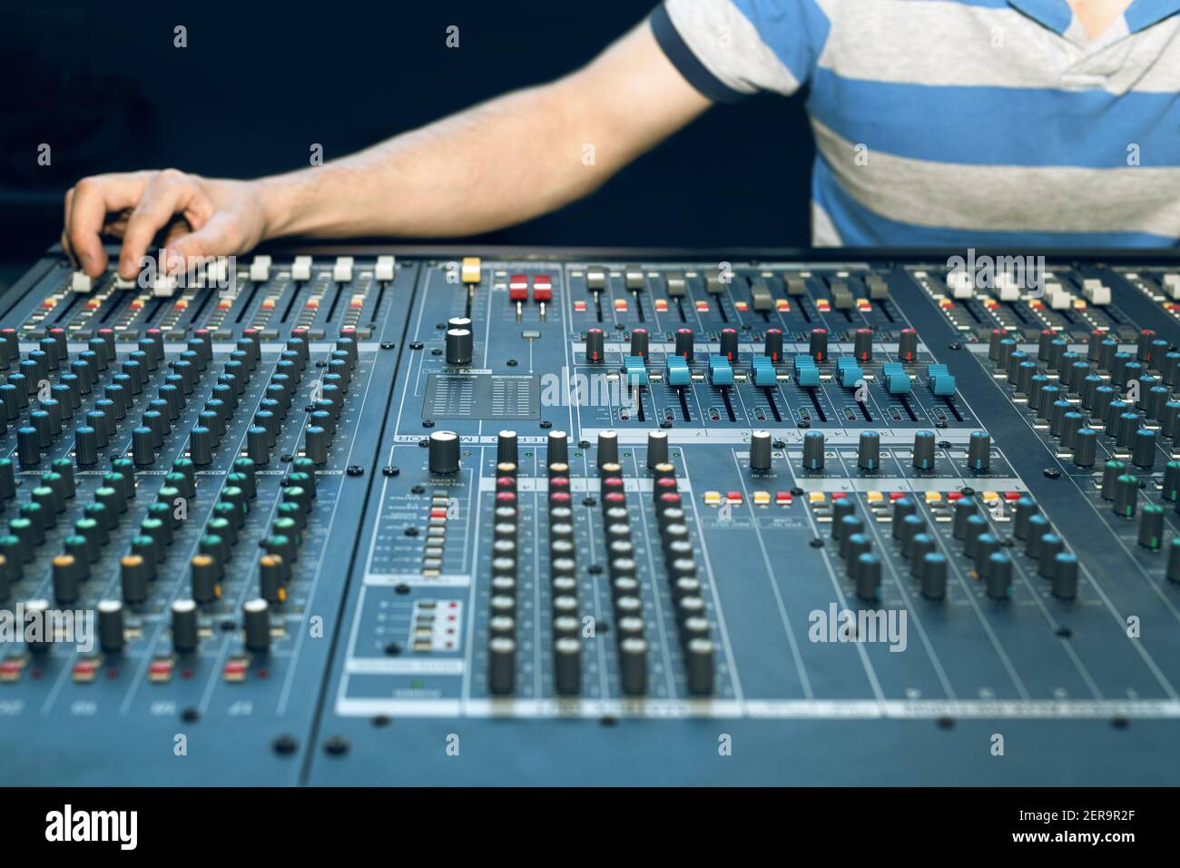 Sound engineer working, professional analog audio mixing console Stock ...