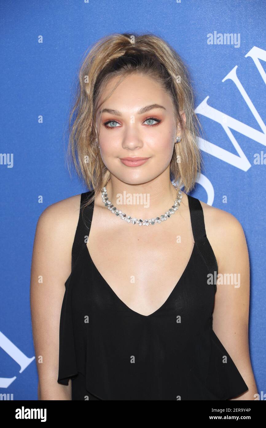 Maddie Ziegler on the Red Carpet during the 2018 CFDA Awards Hosted by ...