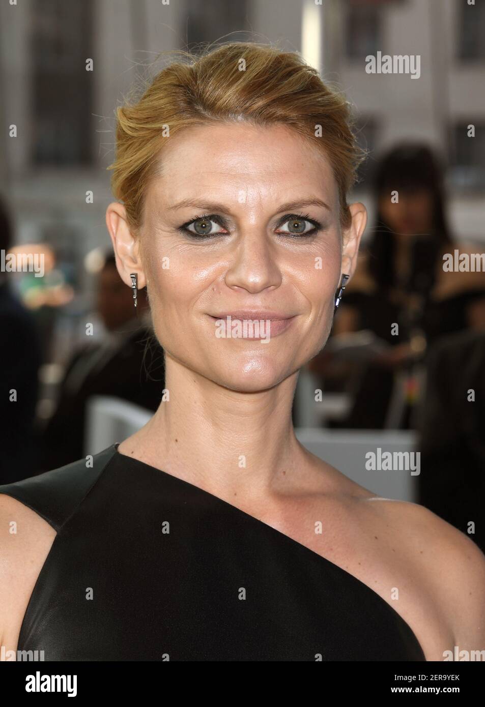 Claire Danes at cocktail reception during the 2018 CFDA Awards Hosted ...