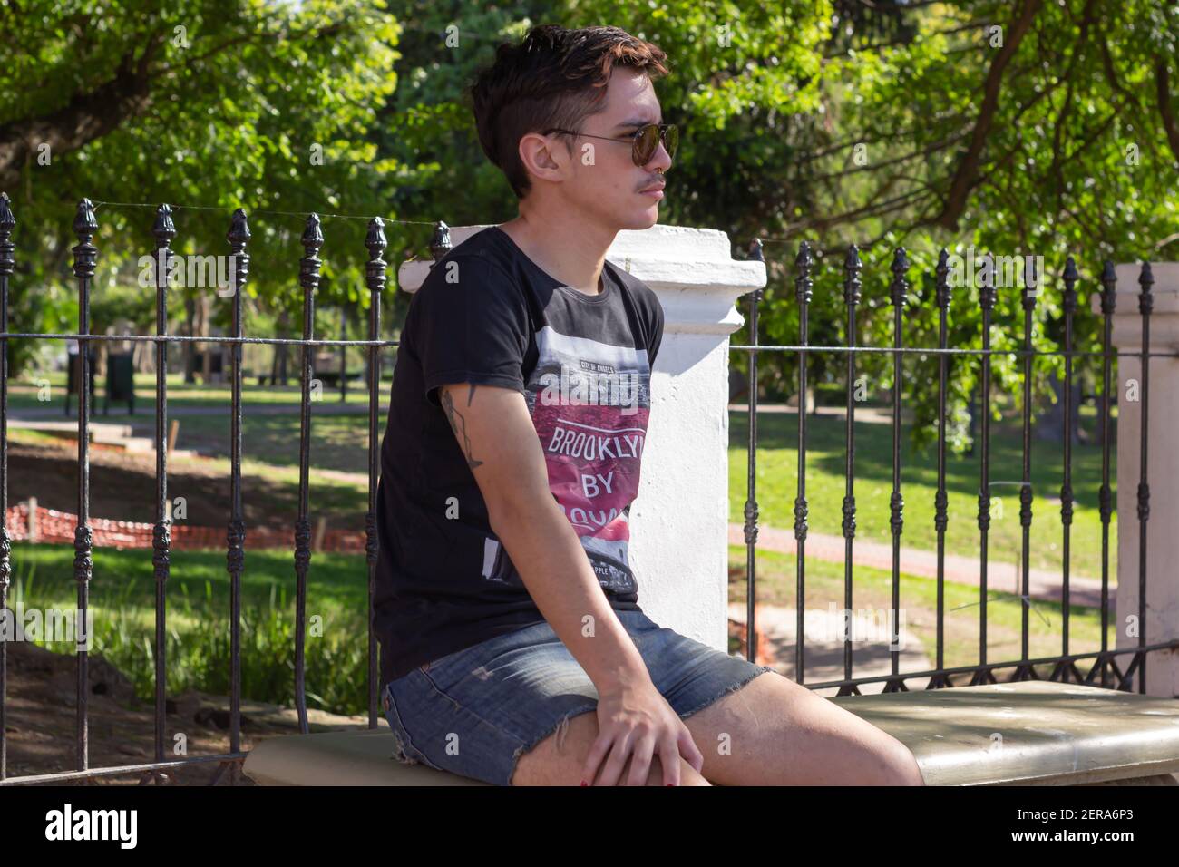 Man sunny hi-res stock photography and images - Alamy