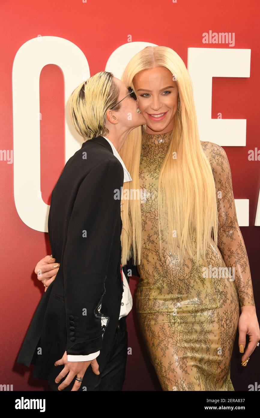 Nats Getty, Gigi Gorgeous arrives to the OCEANS 8 New York Premiere ...