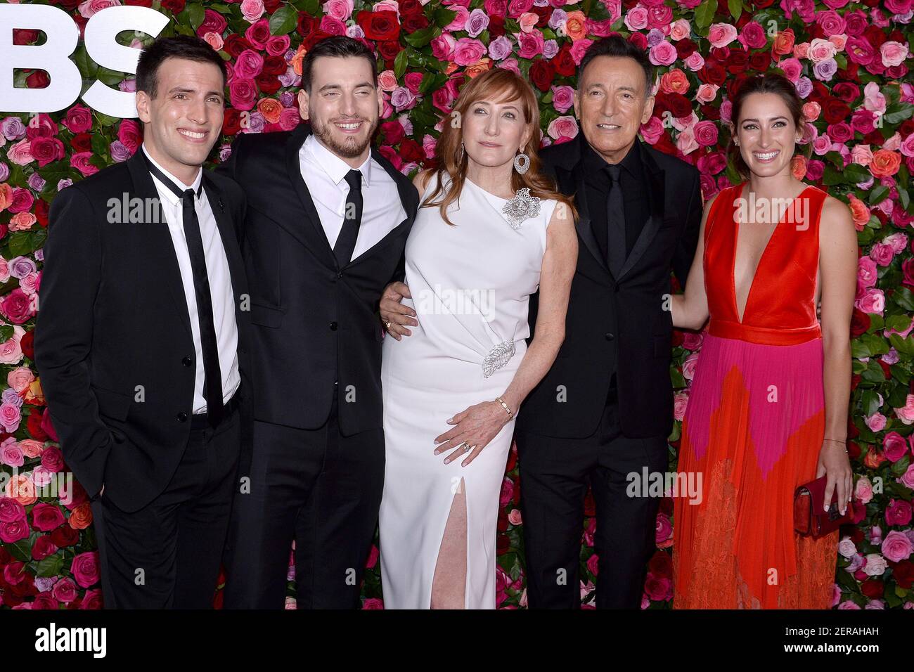 (L-R) Evan Springsteen, Bruce Springsteen, Patti Scialfa, Sam ...