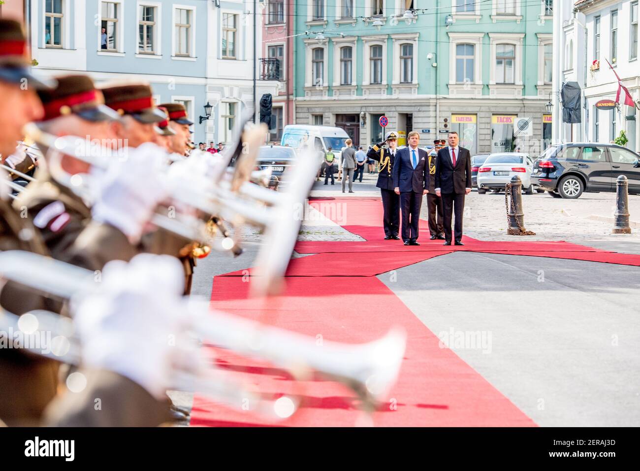 King Willem-Alexander and Renars Vejonis during Welcome Ceremony at ...