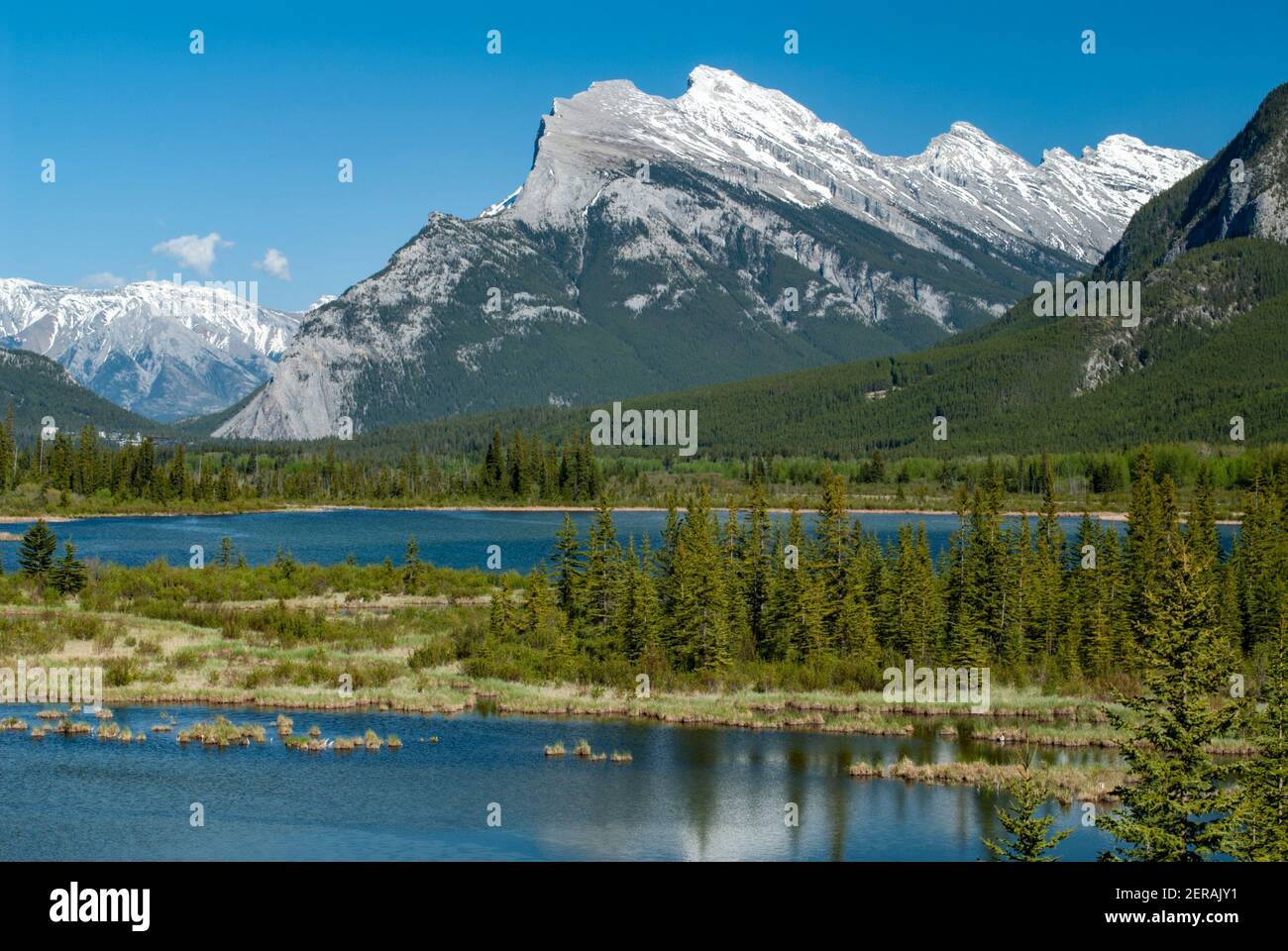 Bow river canada glacial lakes hi-res stock photography and images - Alamy