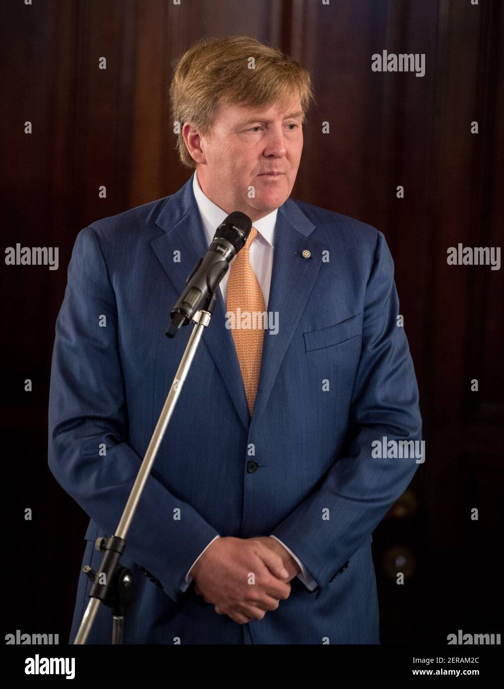 Koning Willem-Alexander attending a meeting with the Dutch Community at ...