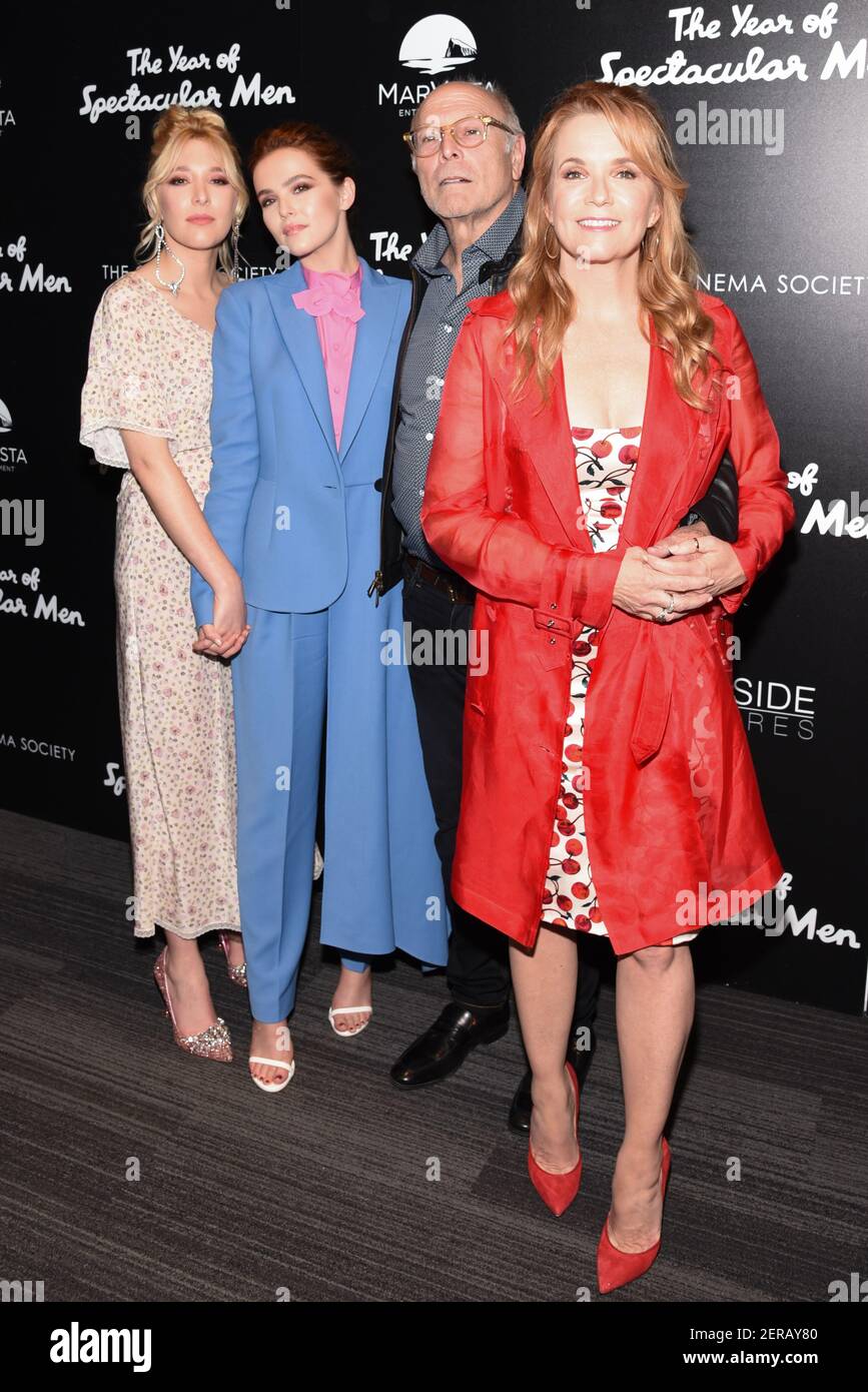 Madelyn Deutch, Zoey Deutch, Howard Deutch and Lea Thompson attend ...