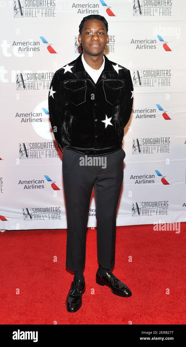 Singer Leon Bridges attends the Songwriters Hall of Fame 2018 Induction ...