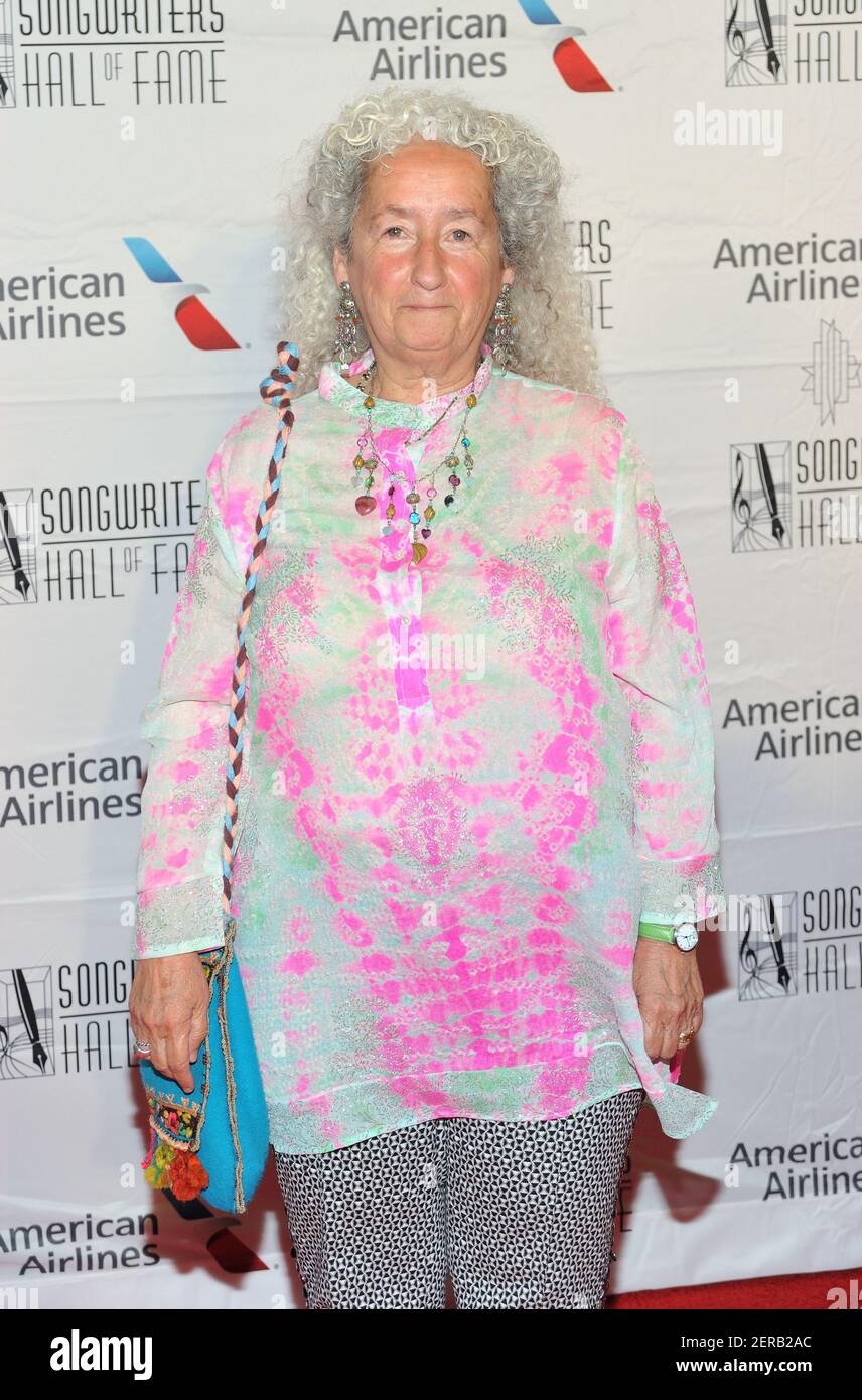 Musician Nora Guthrie attends the Songwriters Hall of Fame 2018 ...