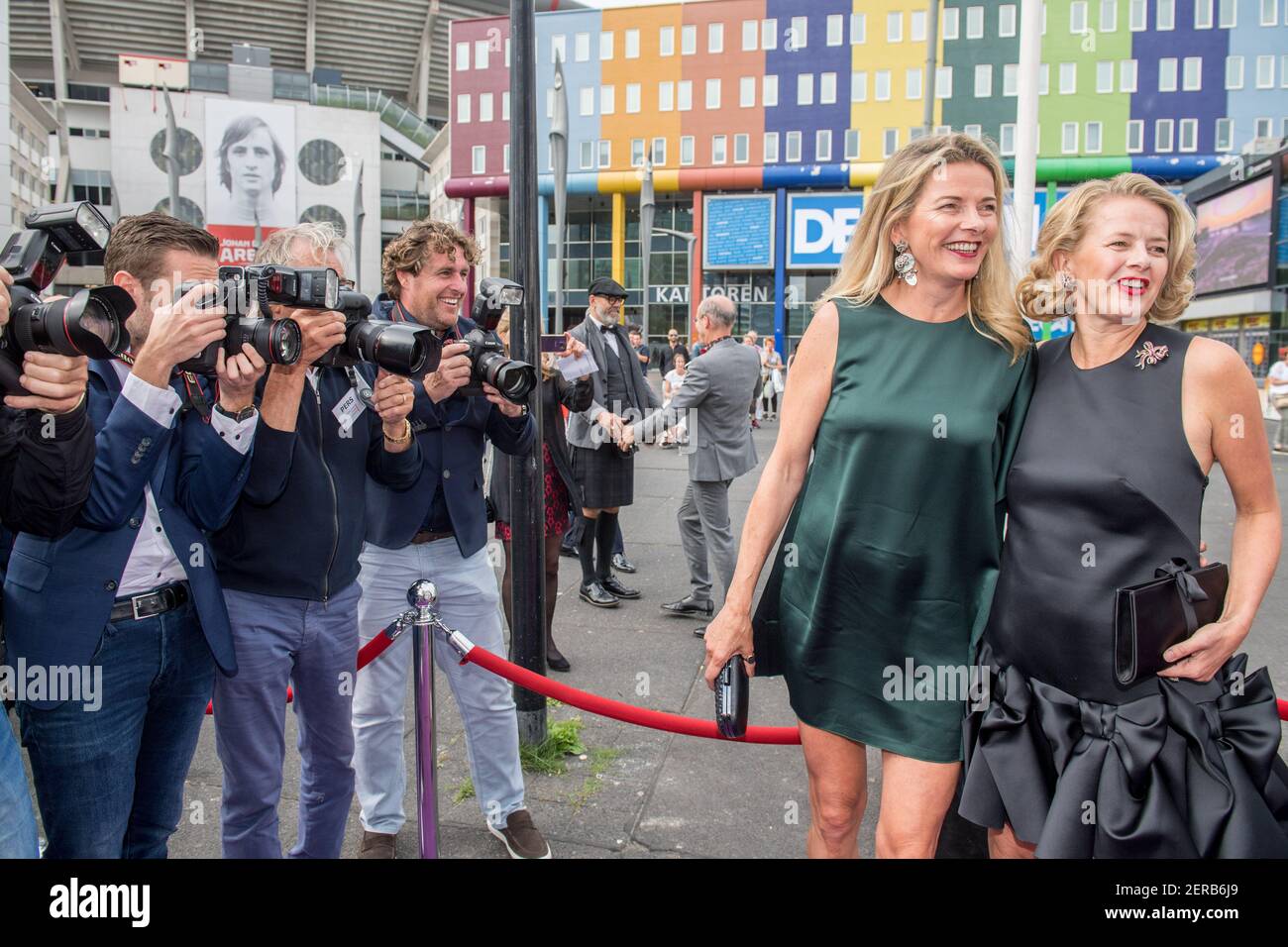 Princess Mabel and sister Nicoline Wisse Smit attending AmsterdamDiner ...