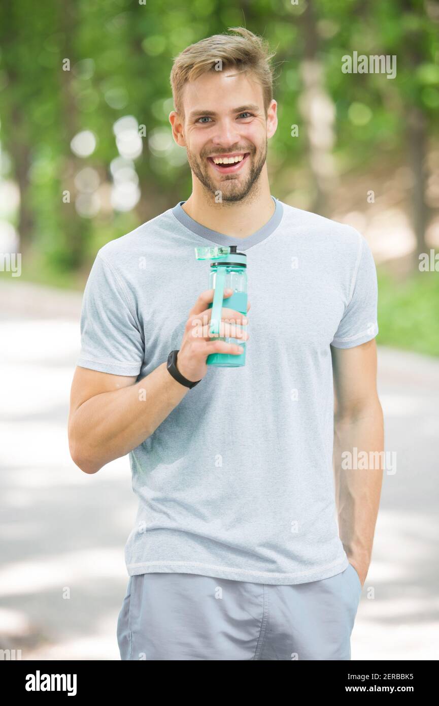 healthy lifestyle. healthy lifestyle of happy sportsman. athletic man ...