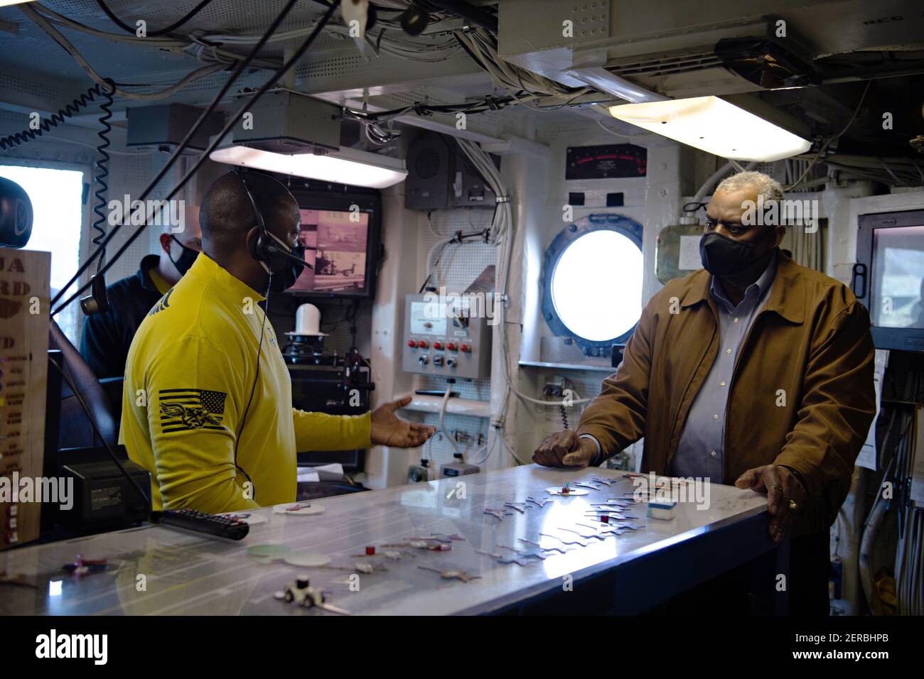 Base defense operations center hi-res stock photography and images - Alamy