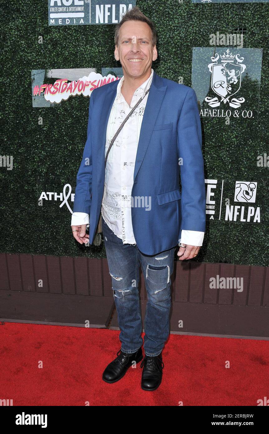 Erik-Jan Pliner aka Erik The Artist at the First Day of Summer x ...