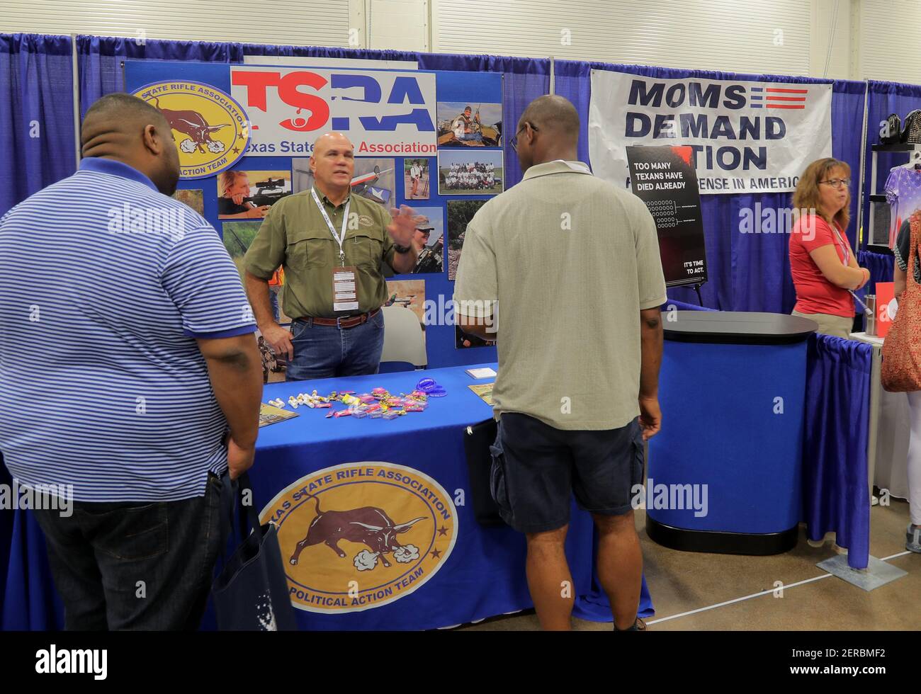 Odie Hitt, a former state trooper lieutenant, answers questions at the ...