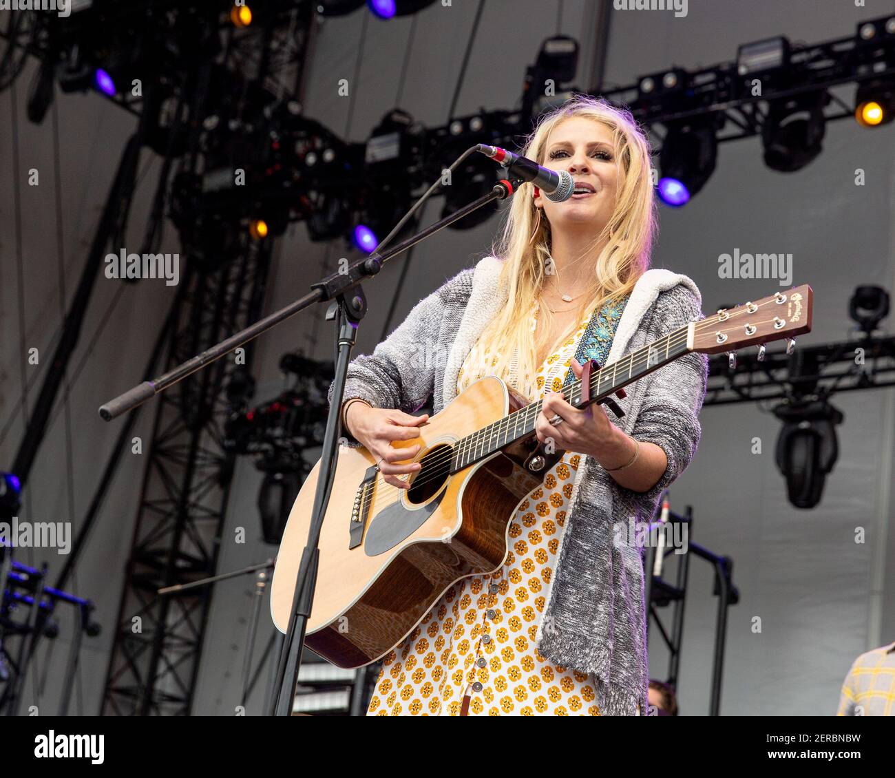 Jennifer Wayne of Runaway June during Country LakeShake Music Festival ...