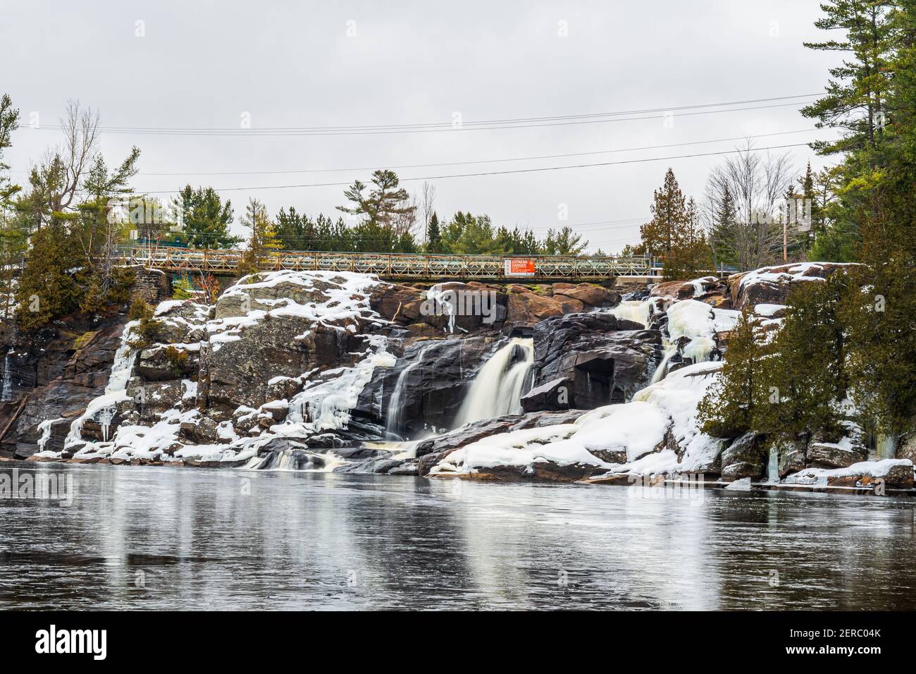 Muskoka Falls and Bracebrige Conservation Area Algonquin Highlands ...