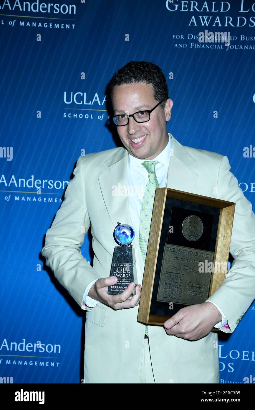 Ron Lieber at the 61st Annual Gerald Loeb Awards for Distinguished ...