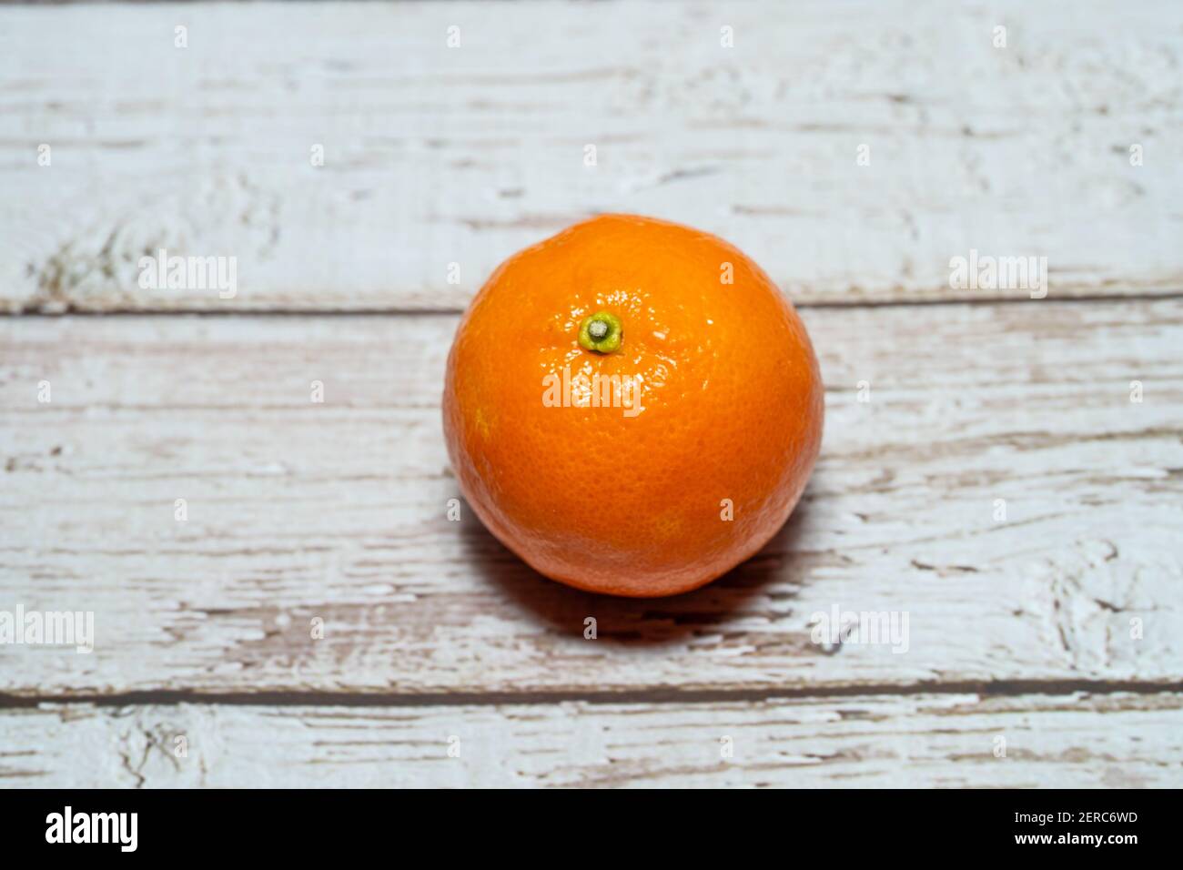 Mandarine, is a small citrus tree fruit. According to genetic studies ...