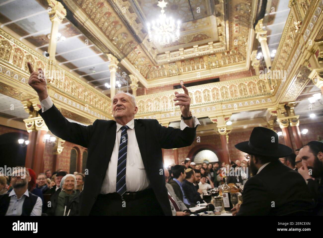 Holocaust survivor Dov Landau during the farewell to Shabbat ceremony ...
