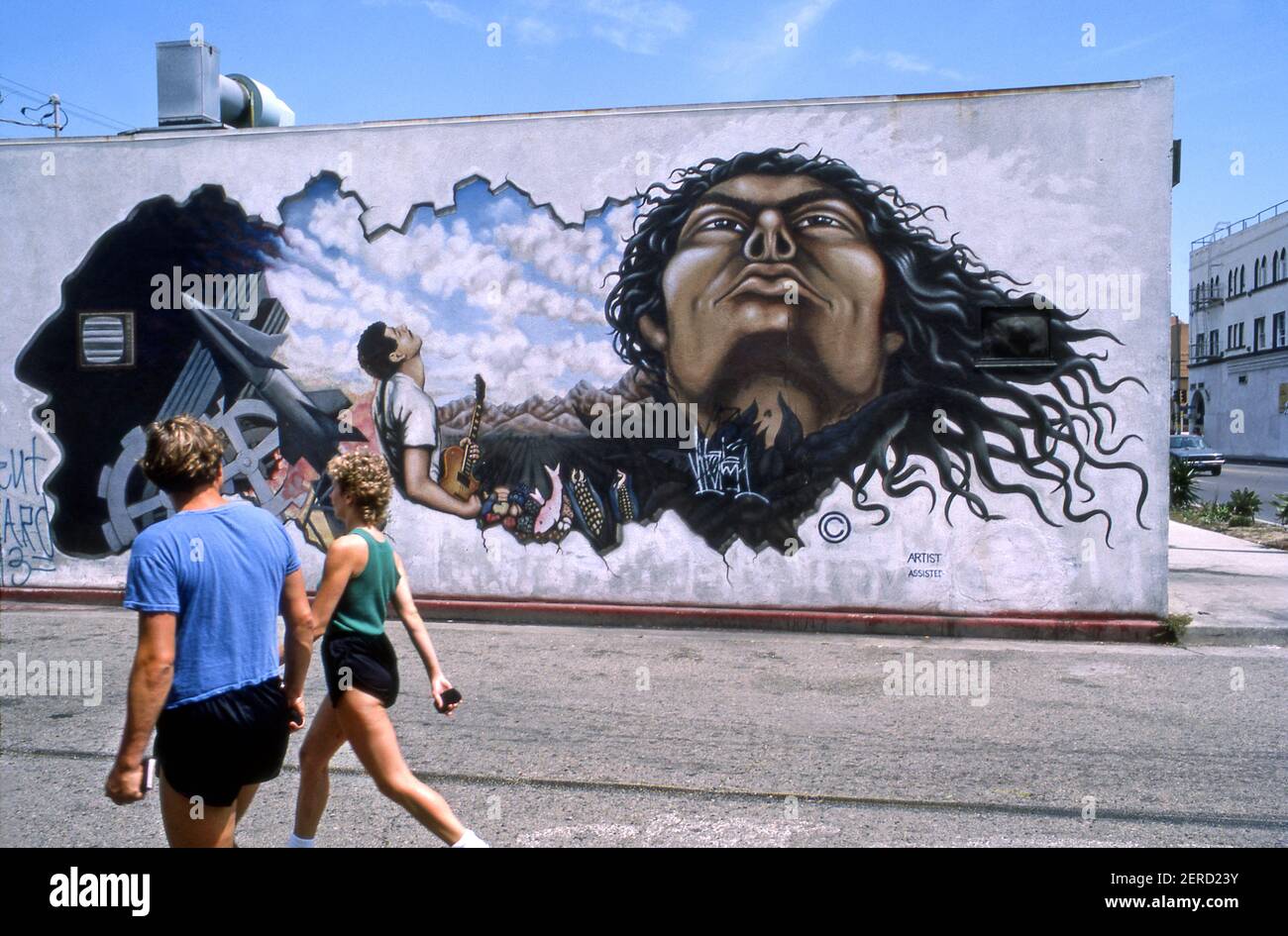 Murals street art man los angeles hi-res stock photography and images ...