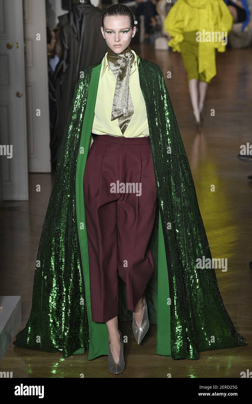 Natalie Ogg walks on the runway during the Valentino Haute Couture Fall ...