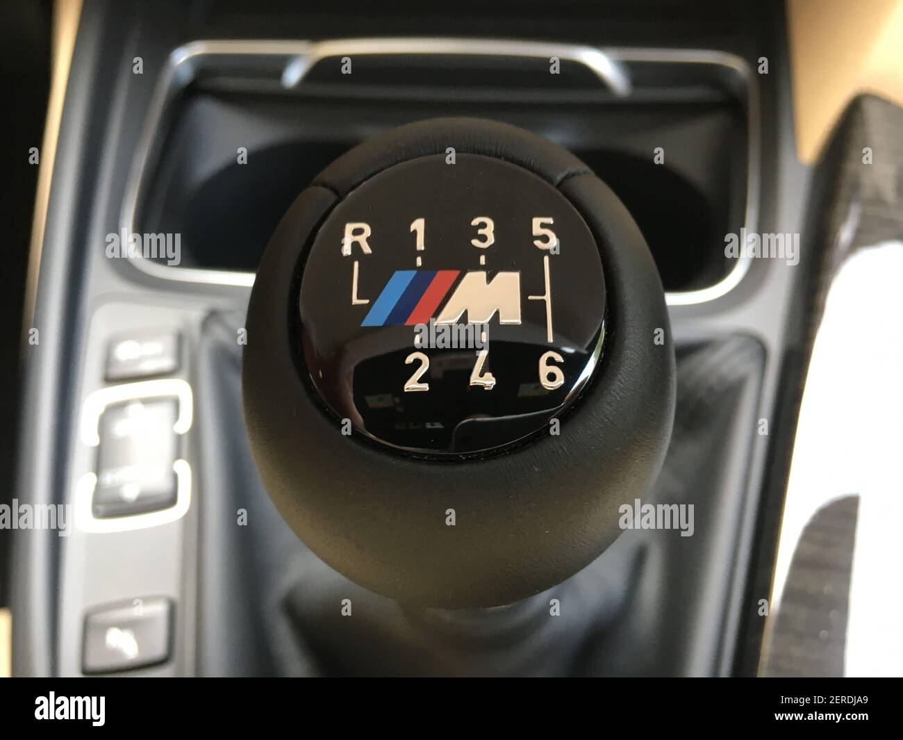 The 2018 BMW 340i is powered by a 320-horsepower 3-liter turbocharged ...