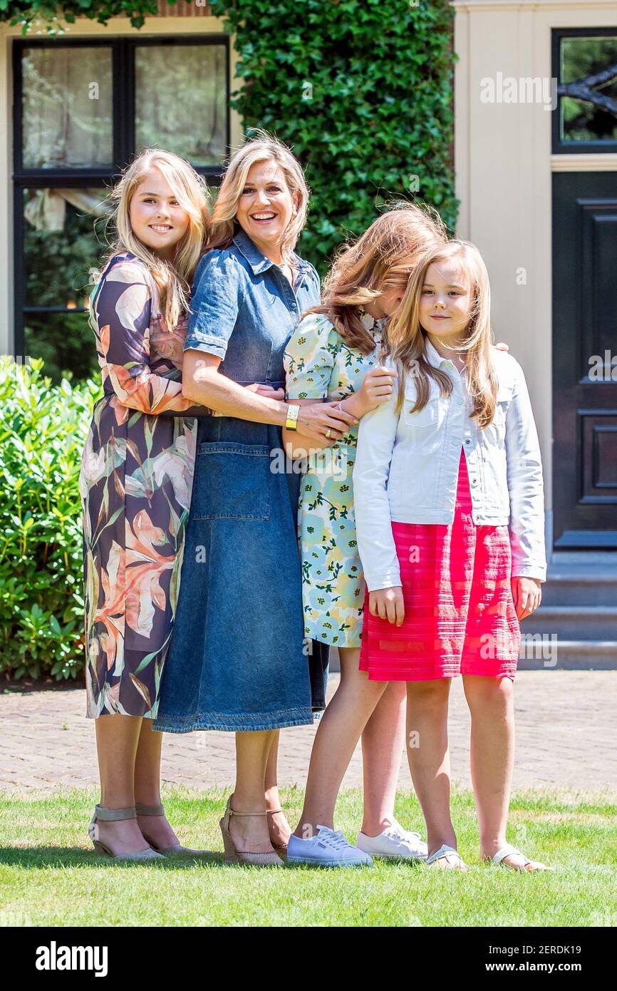 Queen Maxima with her daughters Princess Amalia, Princess Alexia ...
