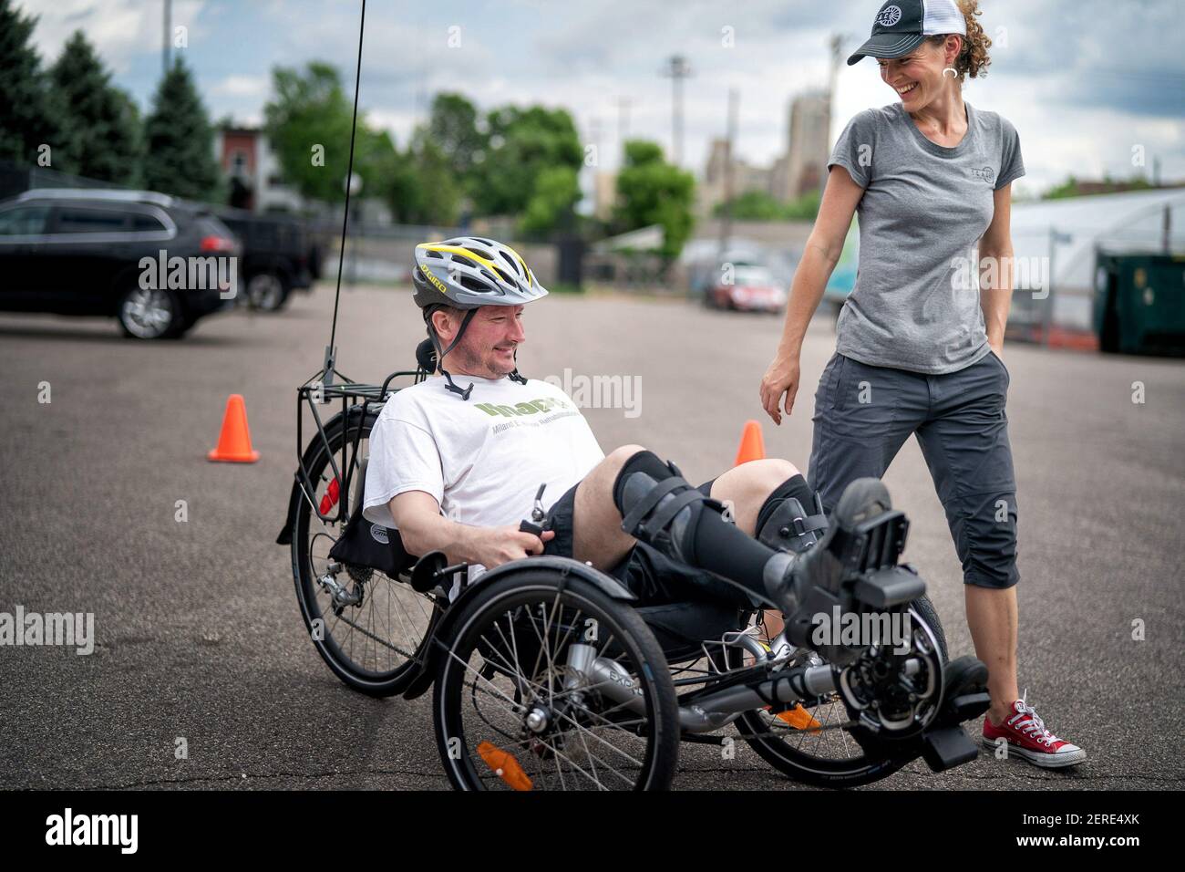 Snow boarding accident hi-res stock photography and images - Alamy
