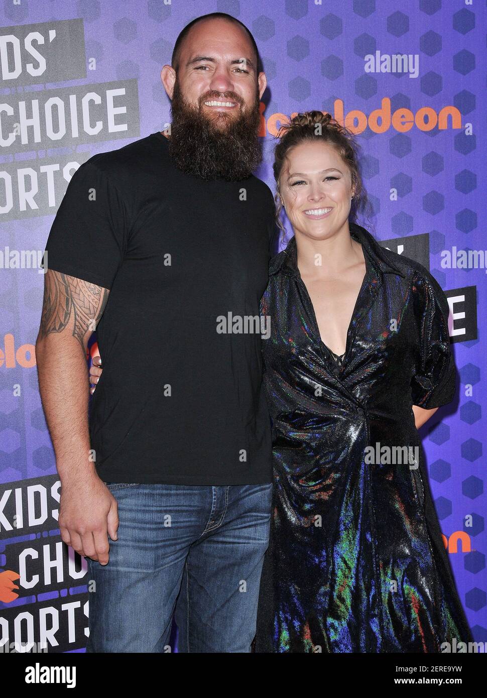 (L-R) Travis Browne and Ronda Rousey at the Nickelodeon's Kids’ Choice ...